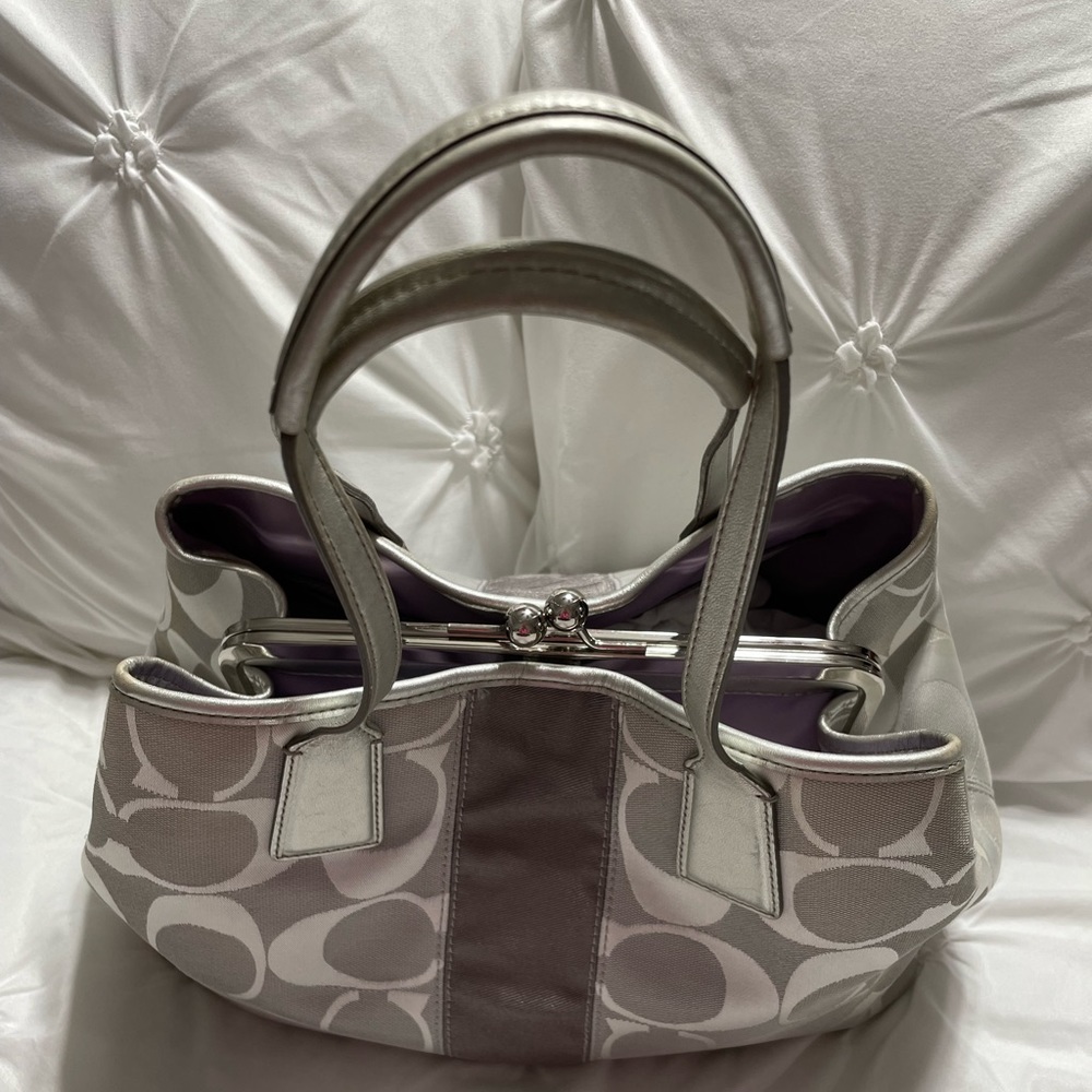 Coach Signature Stripe Kiss-Lock Frame Bag - Gem